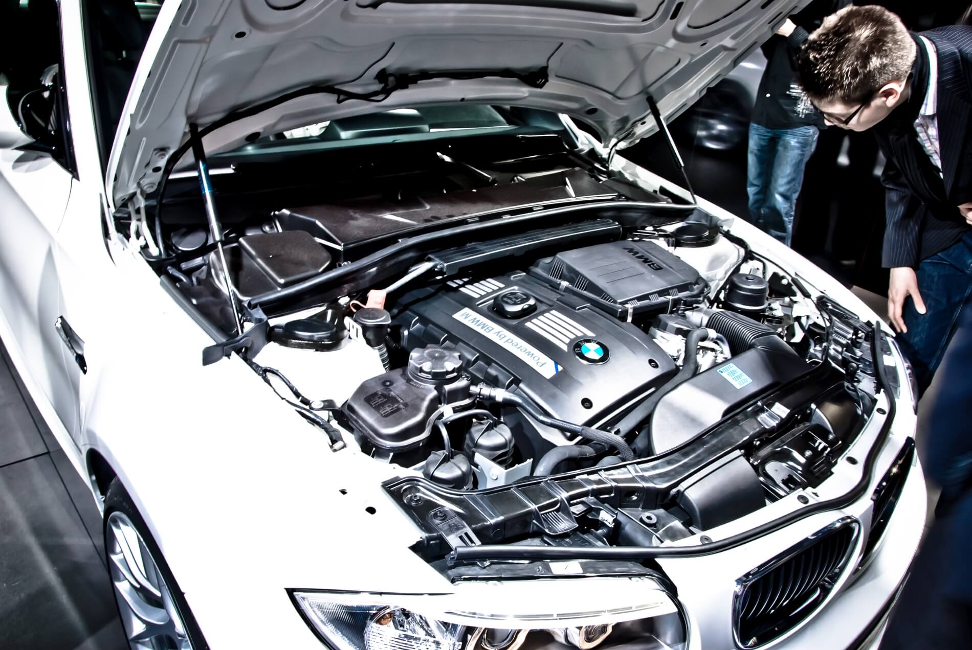 6 moduri prin care poti indentifica un motor cu probleme - AutoIQ